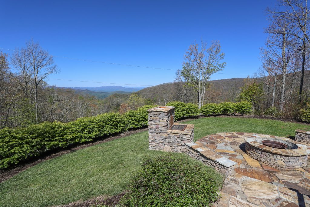 Landscape Maintenance - B.H. Graning Landscapes