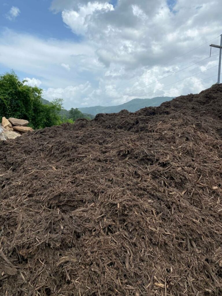 Double Ground Mulch - B.H. Graning Landscapes